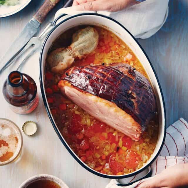 Beer and maple braised ham recipe - Urbaine City