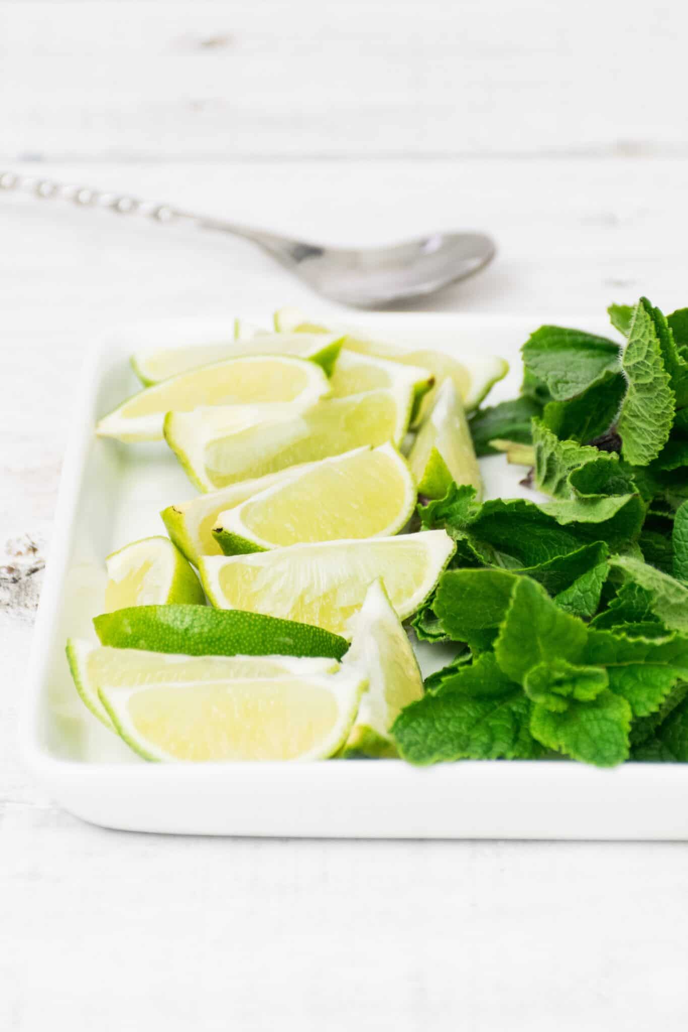 Recette de limonade citron, lime et menthe - Urbaine City